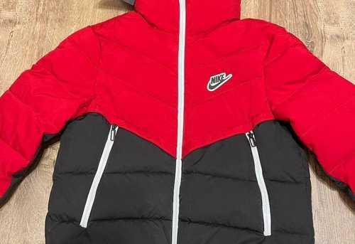 Куртка Nike Windrunner