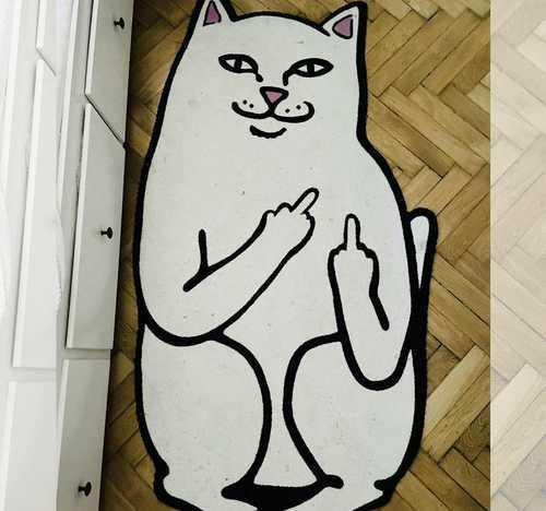 Ковер от модного бренда RipNDip