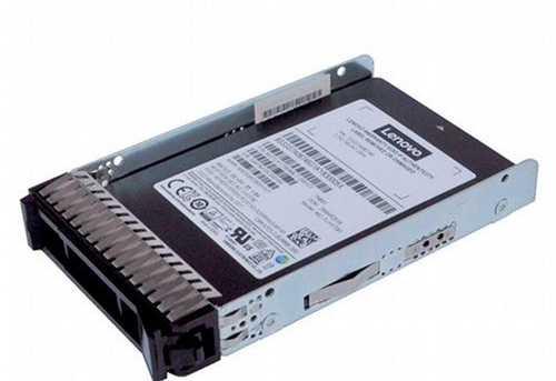 Накопитель SSD Lenovo 800GB SAS 2.5" 12Gb 4XB7A136