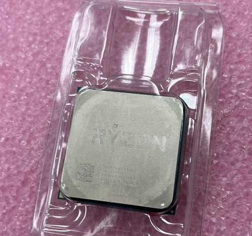 Процессор AMD Ryzen 7 1700 (AM4)