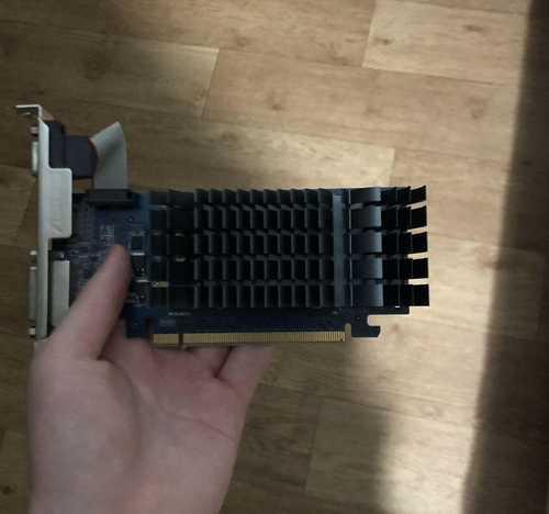 Видеокарта Nvidia gt210