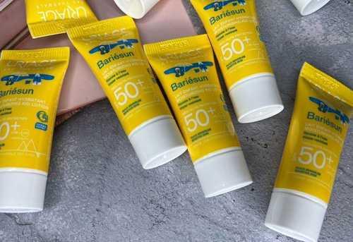 Uriage детское солнцезащитное молочко SPF50