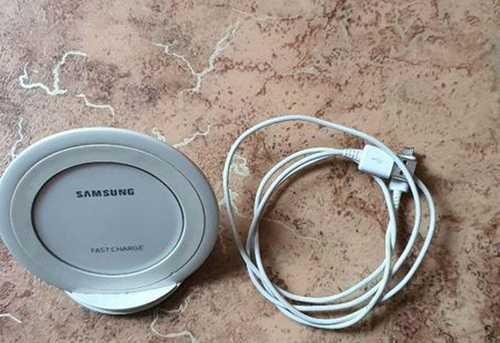Беспроводная зарядка Samsung EP-NG930