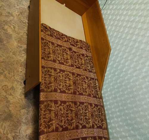 Отдам бесплатно мебель диван