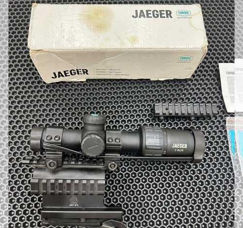 Прицел yukon jaeger 1-4X24 с кронштейном загонник