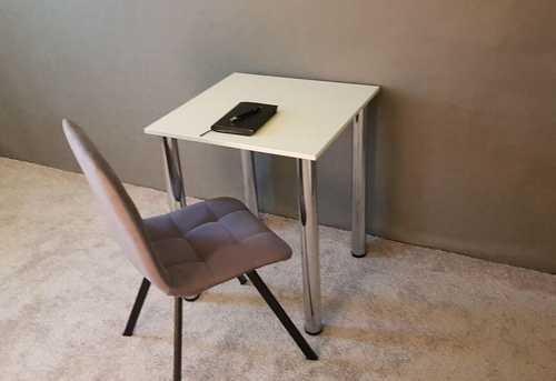 Письменный стол белый 60*60 см. Хром ножки