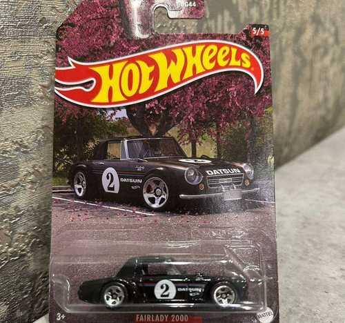 Hot wheels nissan fairlady 2000