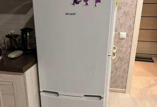 Холодильник бу atlant