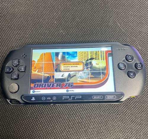 Портативная игровая приставка psp Е 1008