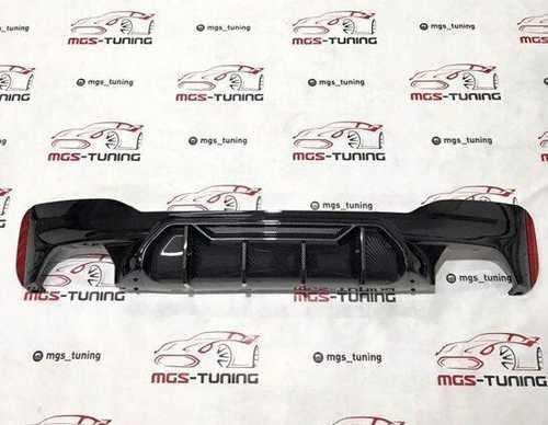 Диффузор M5-Competition под карбон Bmw 5-Series