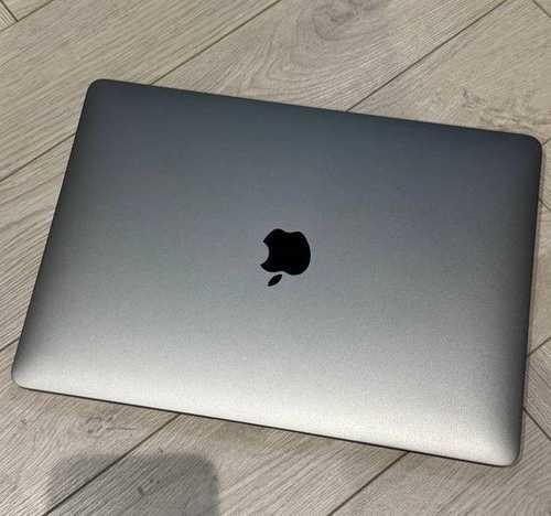 Apple macbook air 2020 i5