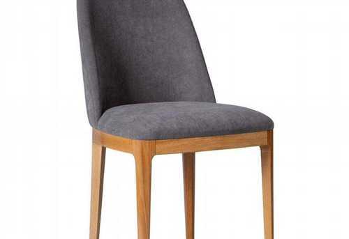 Дизайнерский стул из массива
