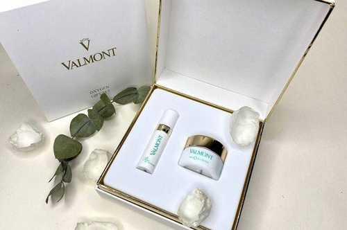 Подарочный набор косметики Valmont