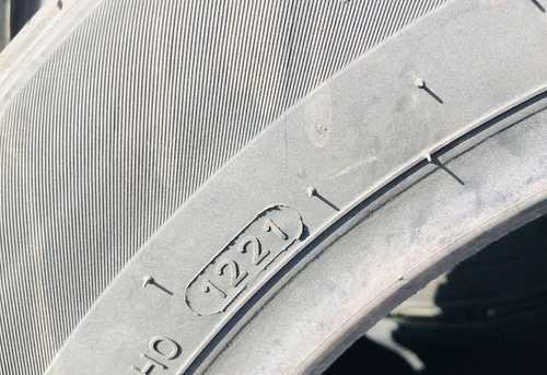 Hankook Vantra LT RA18 215/65 R17 104T