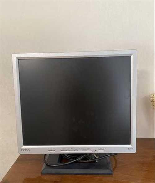 Монитор Benq q7t3 рабочий