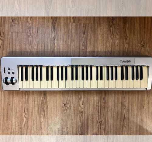 Midi клавиатура M Audio Keystation 61 es