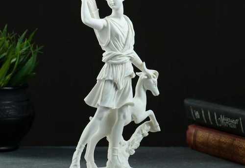 Статуэтка из Камня Богиня природы и охоты Артемида