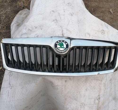 Решетка радиатора skoda