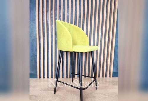 Барный зелёный мягкий стул-кресло лофт