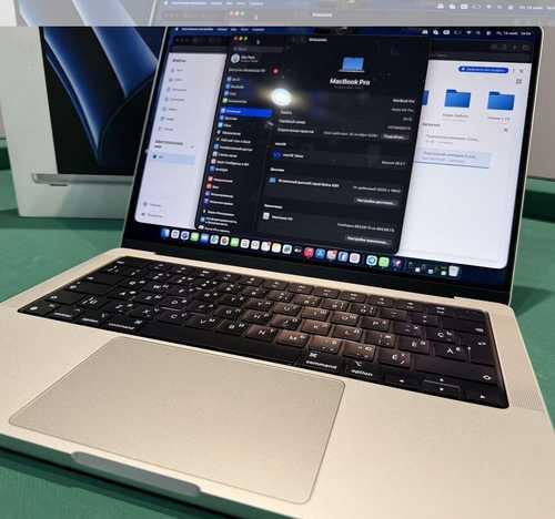 Mac book pro 2023 m2 pro 16/1024GB