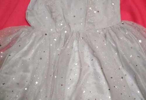 Платье нарядное для девочки на 104-110 см