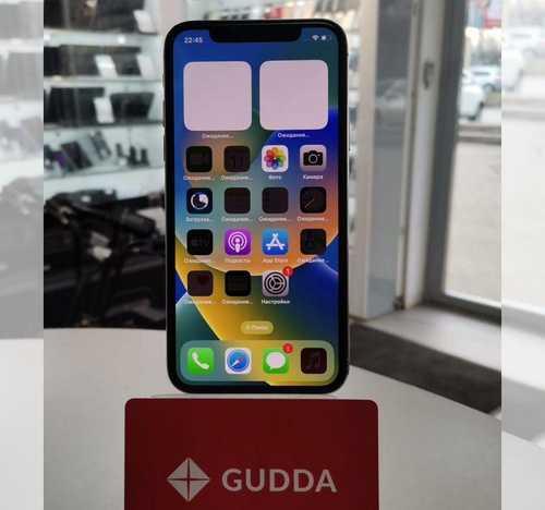 iPhone X, 64 ГБ
