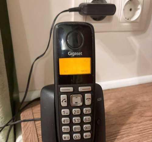 Роадиотелефон dect Gigaset A220