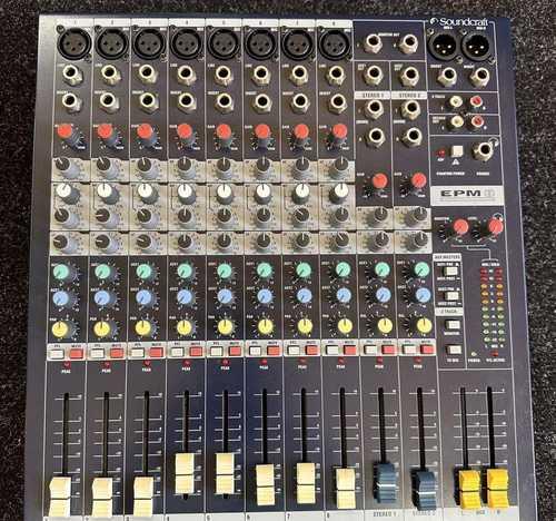 Аналоговый микшерный пульт soundcraft EPM8