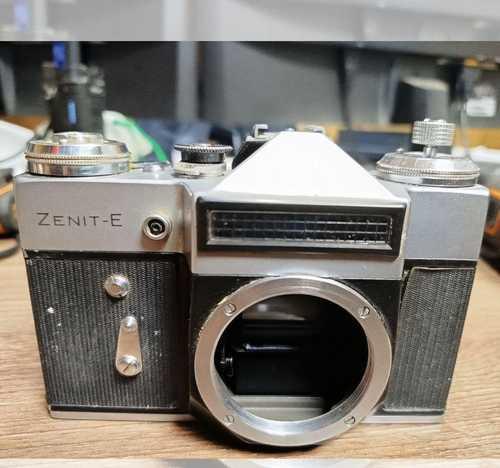 Фотоаппарат zenit E
