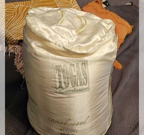 Пуховое одеяло Togas