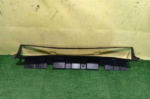 Воздуховод радиатора Land Rover Discovery 5 2020