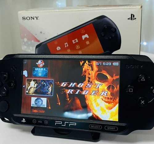 Sony PSP e 1008 прошитая   120 игр