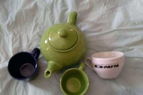 Керамический чайник и 2 кружки синего и зеленого