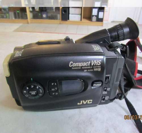 Видеокамера JVC Compact VHS GR-AX68