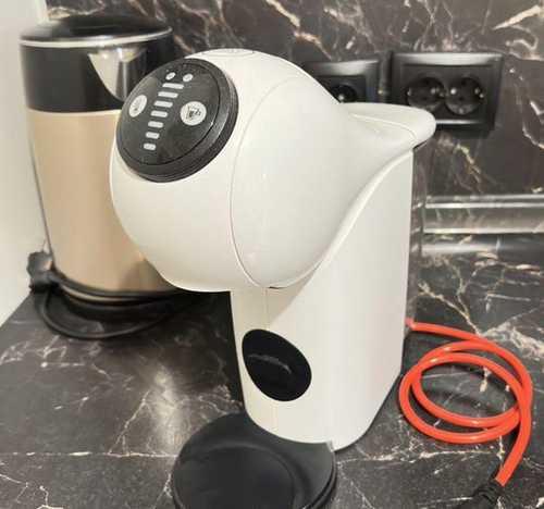 Капсульная кофемашина dolce gusto