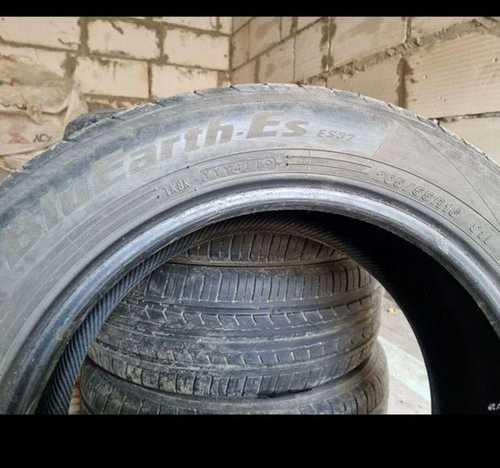 Yokohama Bluearth ES32 205/55 R16 91V