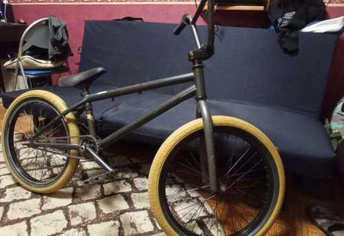 Велосипед BMX GT