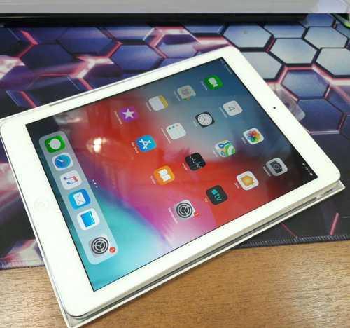 Apple iPad Air 1 16Gb Wi-Fi #190016