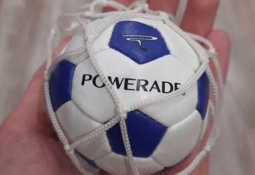 Брелок Powerade футбольный мяч