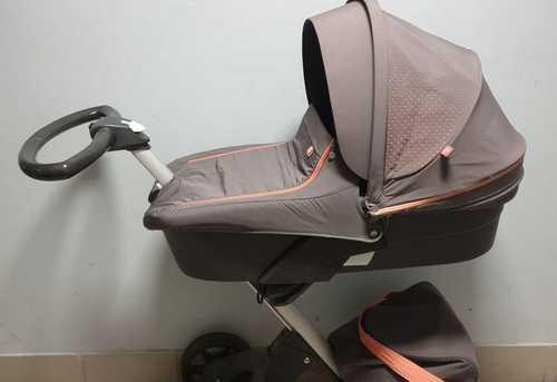 Детская коляска Stokke Xplory