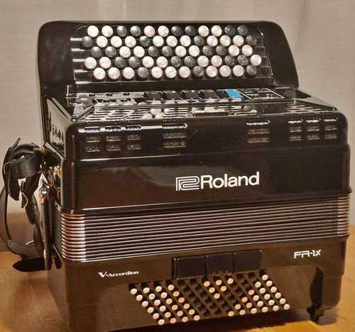 Roland FR-1xb цифровой баян