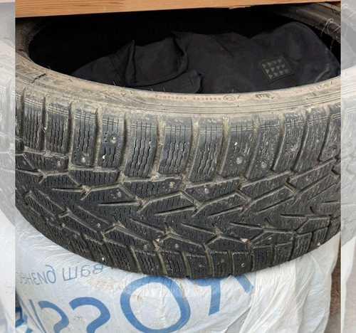 Nokian Tyres Hakkapeliitta 7 235/35 R19