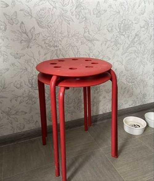 Табуретка IKEA красная бу 2 штуки