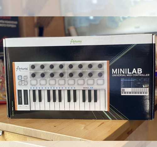 Midi-клавиатура Arturia Minilab