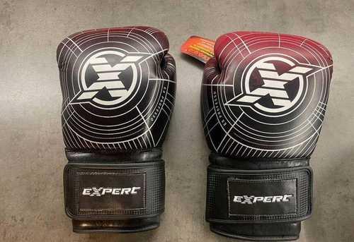Боксерские перчатки Expert 14 oz