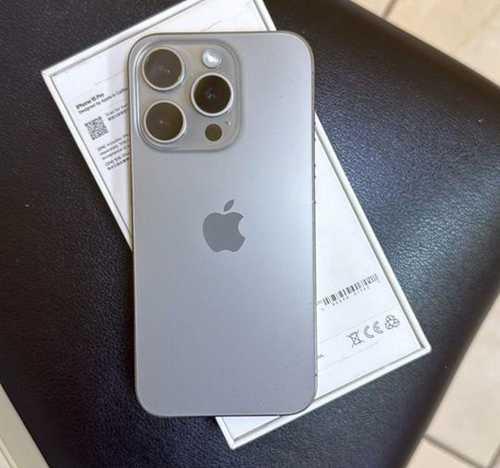 iPhone 15 Pro, 256 ГБ