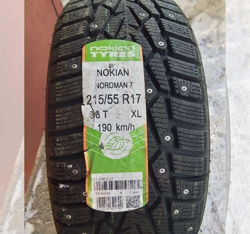 Nokian Tyres Nordman 7 215/55 R17 98T