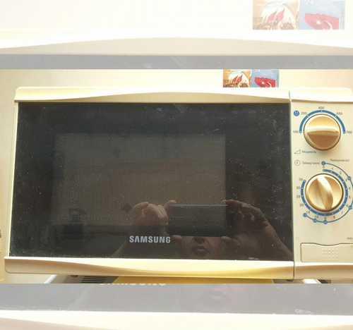 Микроволновка samsung mw61FR