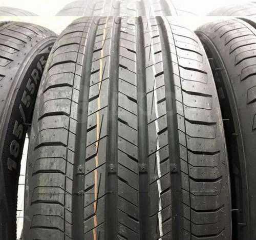 Tracmax X-Privilo TX5 205/70 R15 96