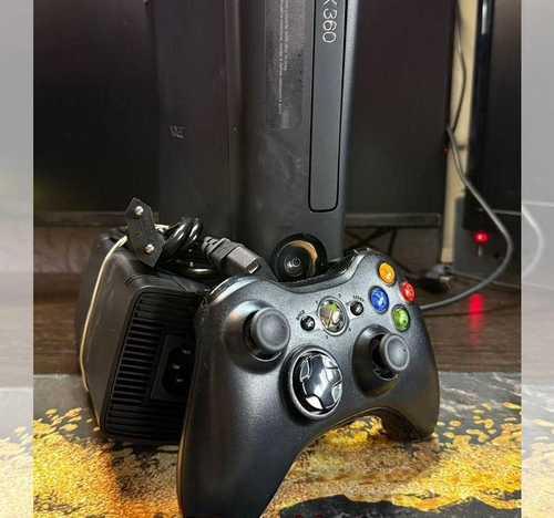 Xbox 360 slim 250 gb